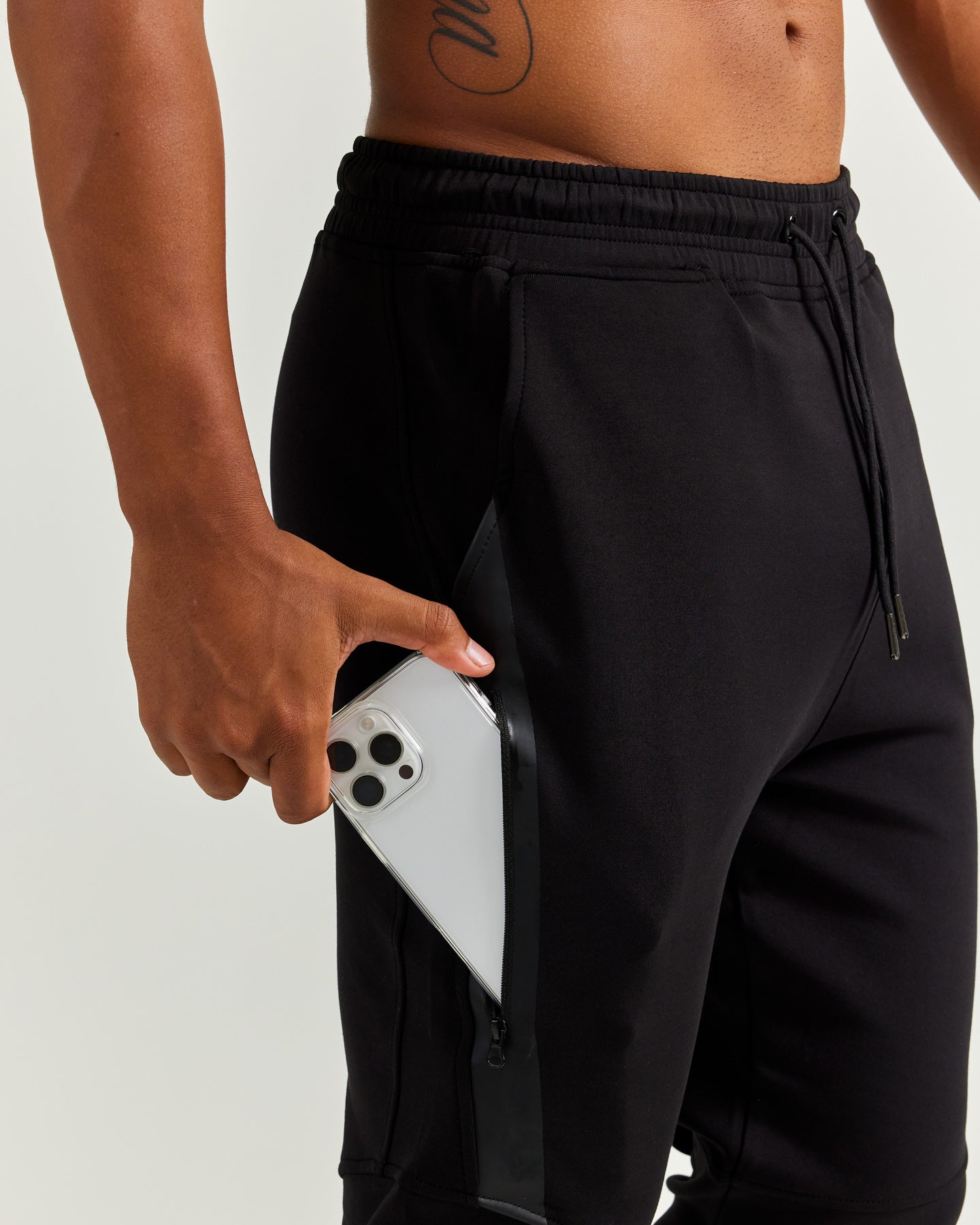 Pro Tech Joggers - Black – Elite Eleven