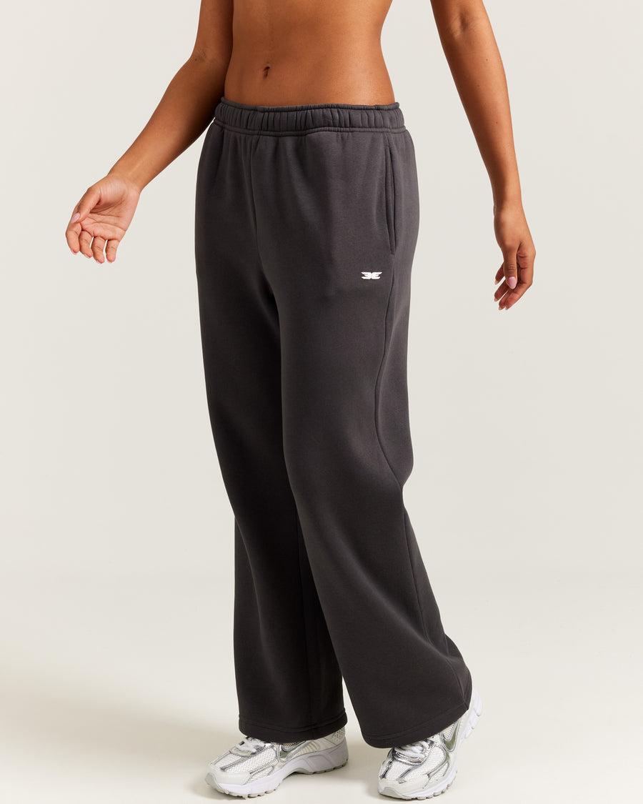 Omni Straight Leg Trackpants (Petite) - Charcoal – Elite Eleven