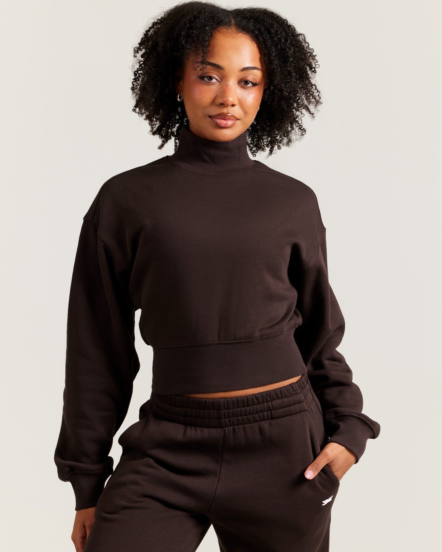 Omni Cropped Mock Neck - Coffee Bean – Elite Eleven