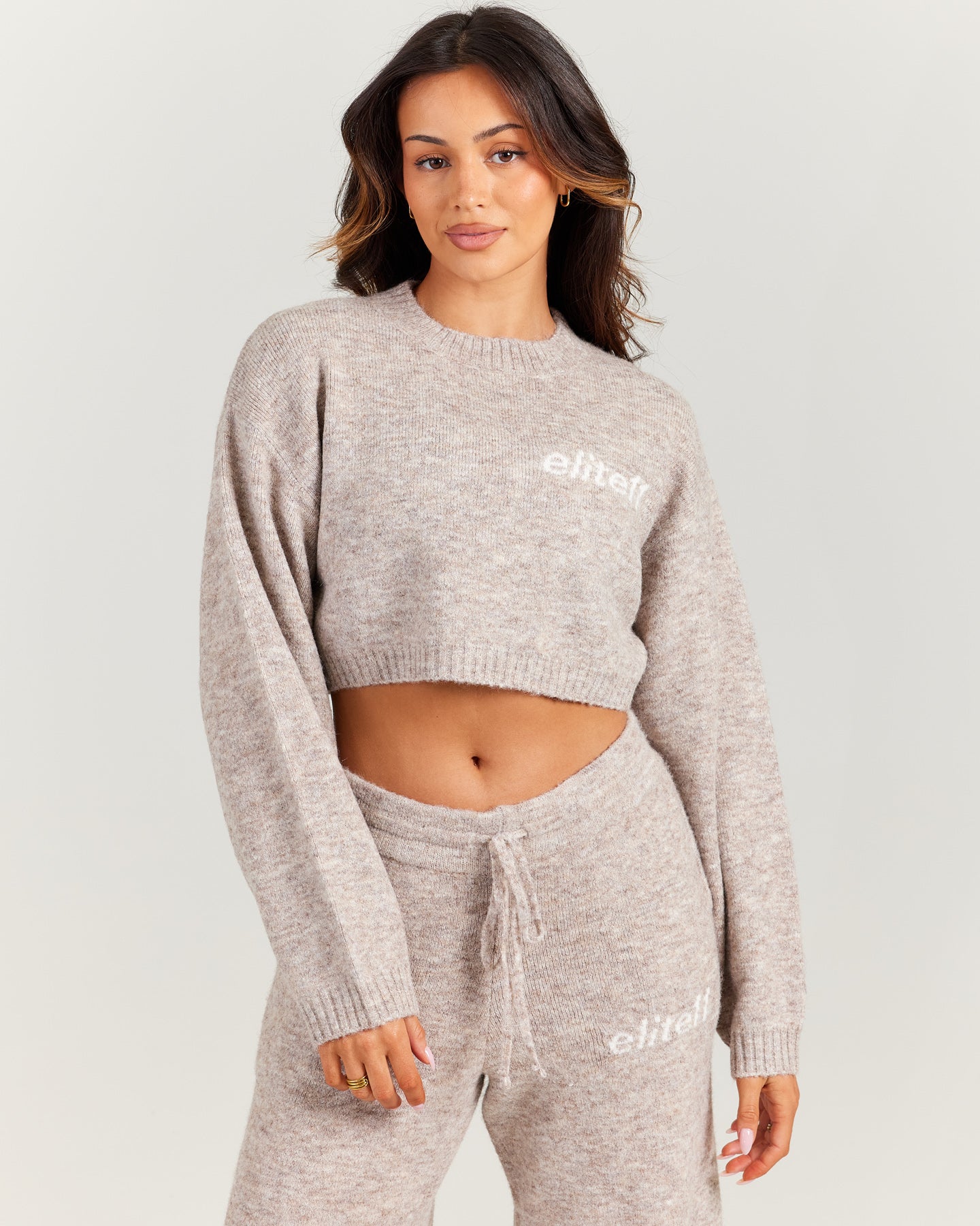 Elite 11 Knitted Cropped Crewneck - Taupe – Elite Eleven